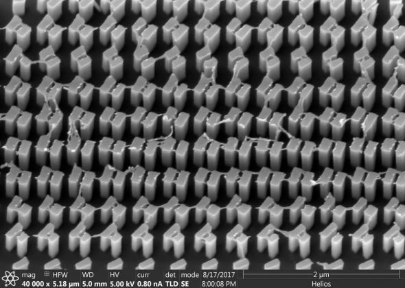 Nanotech Researchers Are a Step Closer to Perfect 'Meta-lens' for AR/VR