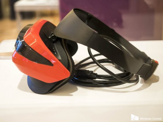 Microsoft Reveals Motion Controllers for Mixed Reality Headsets Coming ...
