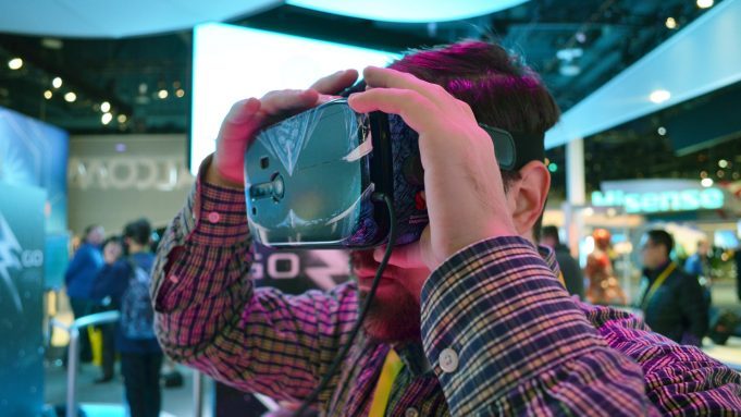 Qualcomm's New Mobile Tech Unlocks Impressive Inside-Out Tracking