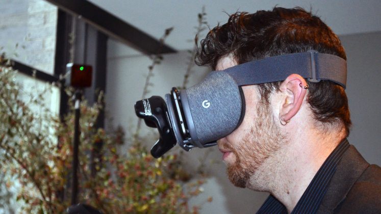 VRDC: Intel Proof of Concept Shows SteamVR Game Streaming to Smartphone ...