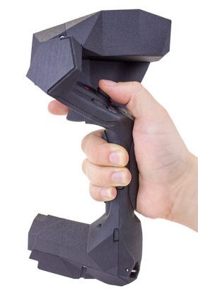 'Justice League' IMAX VR Experience to Debut Haptic VR Controller from ...