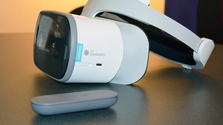 Google Reveals Experimental 6DOF Controllers for Lenovo Mirage Solo