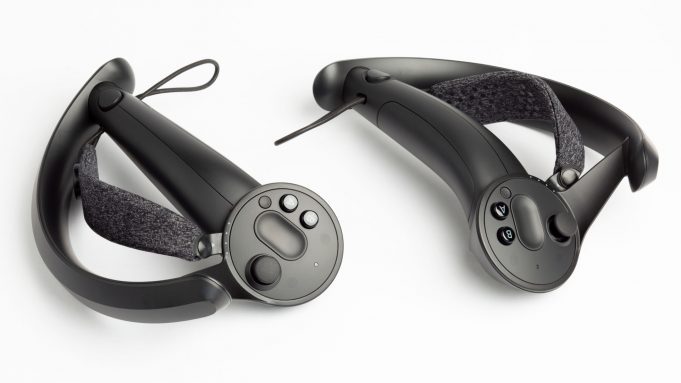 Valve Promotes Latest Knuckles Controller from Prototype to Dev Kit