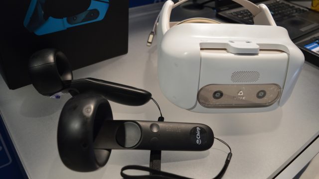 MWC 2019: Vive Focus Plus Brings 6DOF Controllers, New Lenses & Better ...