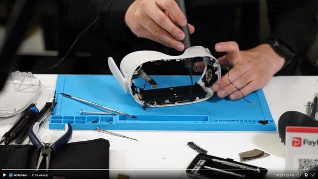 Quest 2 Teardown Reveals New Cooling System & Astoundingly Dense Interior