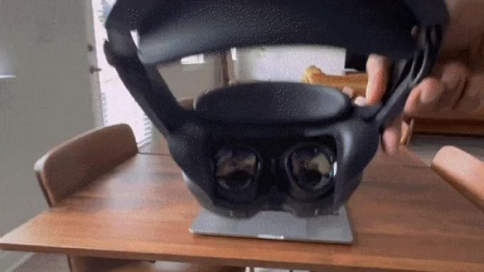 Meta Announces Four Accessories for Quest Pro, Including Light Blocker ...