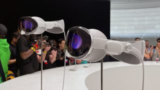 Hands-on: Apple Vision Pro Does Everything Well but Immersive Gaming