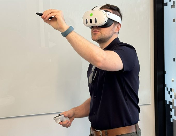 Hands-on: Logitech's MX Ink for Quest Could Legitimize VR Styluses as a ...