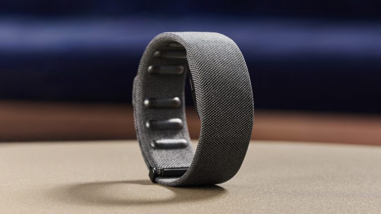 Meta Reveals 'Orion' Prototype AR Glasses with Impressive Field-of-view ...