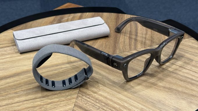 Meta Aims to Double, Possibly Even Triple Smart Glasses Production This ...